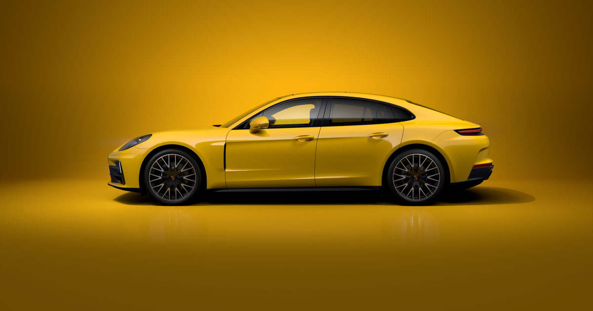 The Porsche Panamera in Speedyellow | Porsche Paint to Sample