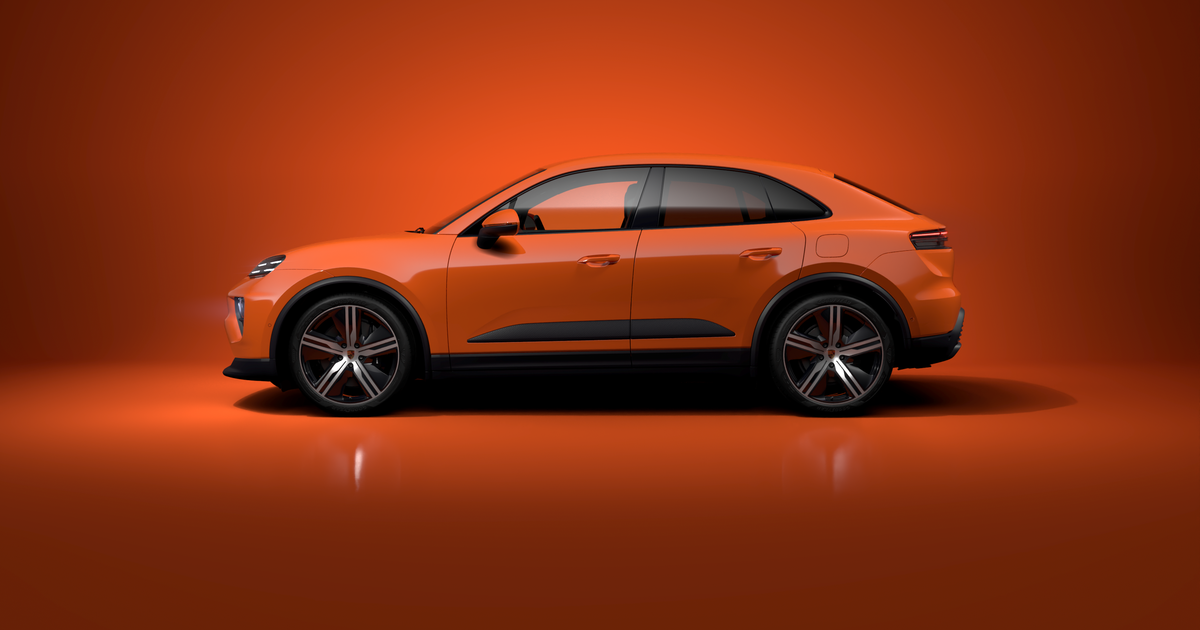 The Porsche Macan in Gulforange | Porsche Paint to Sample