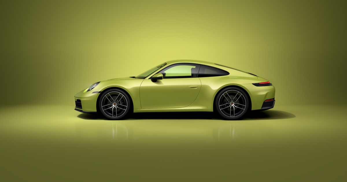 The Porsche 911 in Peridotmetallic | Porsche Paint to Sample