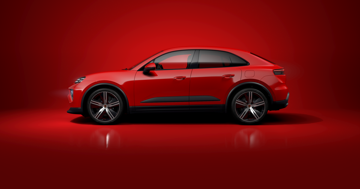 The Porsche Macan in Racingred | Porsche Paint to Sample