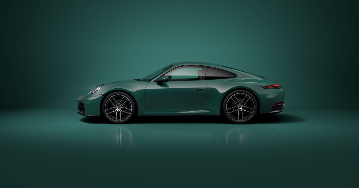 The Porsche 911 in Smyrnagreen | Porsche Paint to Sample
