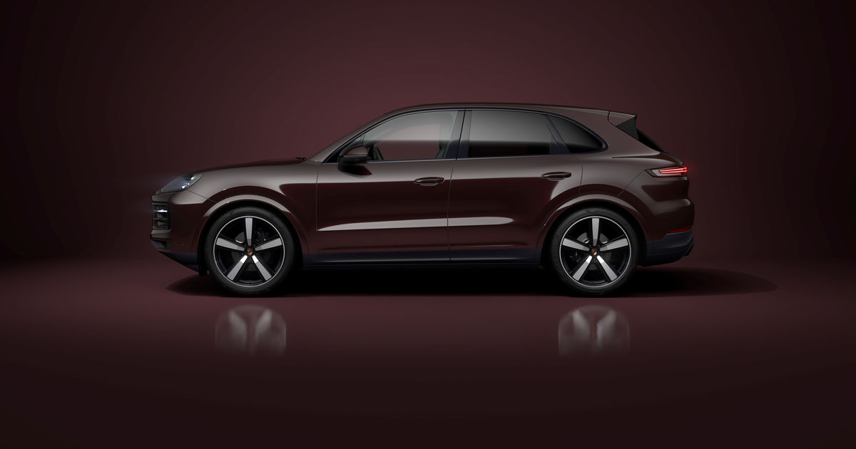 The Porsche Cayenne in Sevilleredmetallic | Porsche Paint to Sample
